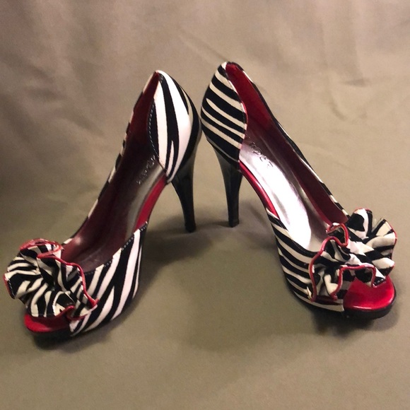 Bumper | Shoes | Bumper Zebra Print Style Heels Womens Shoes | Poshmark
